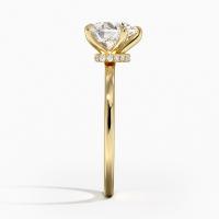 China Engagement Bands or Rings Elegant White Gold Plated Heart Ring for Women's Jewelry for sale