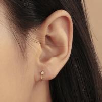 China 18K Gold Plated Star Shape Huggie 925 Sterling Silver Stud Earrings for Girls Jewelry for sale