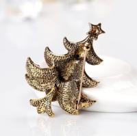 China Brass Christmas Tree Brooch Pin OEM Vintage Art Christmas Tree Pin for sale