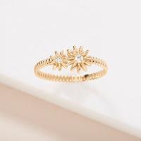 China Fashion Gold Plated 925 Sterling Silver Daisy CZ Ring Women's Elegance Accessory for sale