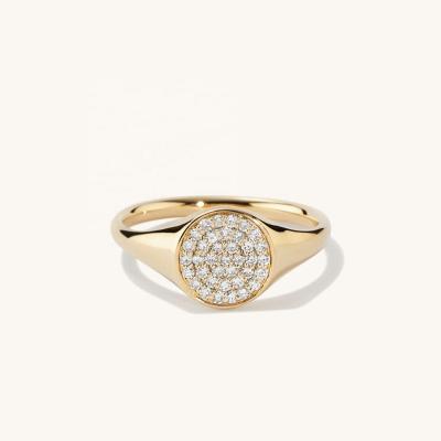 China OEM ODM Mens 14K Gold Signet Ring Women'S Zircon Gold Ring Customized for sale