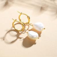 China 925 Sterling Silver 18K Gold Plated Freshwater Pearl Hoop Earrings For Women Trendy Style for sale
