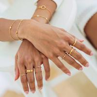 China TRENDY Style Star Hollow Eternity Band Rings in 925 Silver Jewelry with 18K Gold Plated for sale