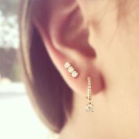 China Cute Style Fashionable Jewelry Crystal Cubic Zirconia Hoop Earrings For Women for sale