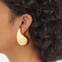 China Lightweight 18K Gold Plated Large Drop Ladies Earrings Jewelry in 925 Sterling Silver for sale