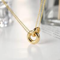 China Exquisite 14k Gold Plated 925 Sterling Silver Interlocking Round Necklace Matte For Women for sale