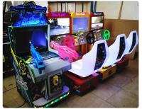 China Kids Outrun Arcade Racing Game Machine with 22 Inch HD LCD Screen and 50kg Durable Construction for sale