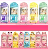 China Commercial Claw Crane Machine 80x80x200cm 70kg CE Certified Arcade Game for Entertainment Centers for sale