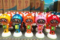China Children's Coin Operated Capsule Toy Vending Machine 52×60×120cm Gashapon Arcade Game with 1000 Ball Capacity for sale