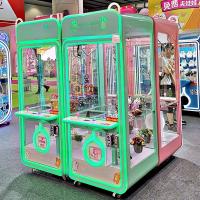 China Dreamland Arcade Toy Crane Machine 90x80x200 cm CE Certified Claw Vending Gift Machine for sale