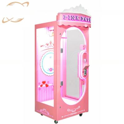 China Dreamland Coin Operated Cut Your Prize Claw Gift Game Machine 80x74x220cm Arcade Plush Toy Vending for sale