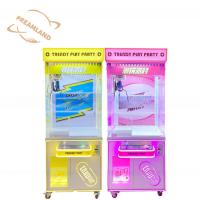China Dreamland 2024 Coin Operated Claw Machine 85x80x195cm Arcade Game for Game Center for sale