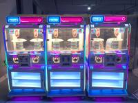 China Dreamland 2024 Coin Operated Claw Crane Machine 80x50x180 cm CE Certified Prize Vending Game for sale