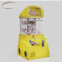 China Dreamland Coin Operated Claw Machine 60x53x115cm Commercial Mini Claw Game for Kids for sale