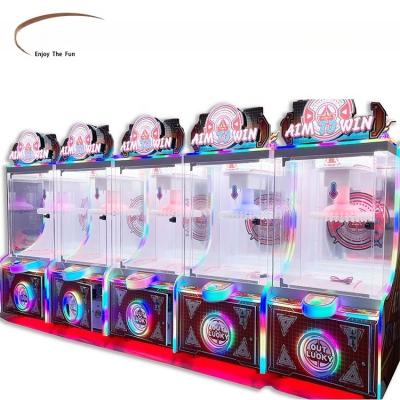 China Dreamland Coin Operated Clip Prize Vending Machine 85x100x210cm CE Certified for sale
