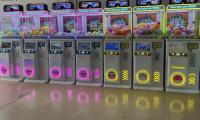 China Coin Operated Capsule Toy Vending Machine 220V 60W for Shopping Mall Arcade for sale