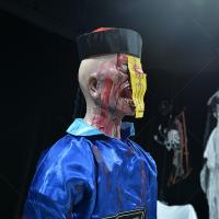 China Chinese Halloween Horror Zombie Haunted Mansion Props Waterproof Indoor Outdoor Use for sale