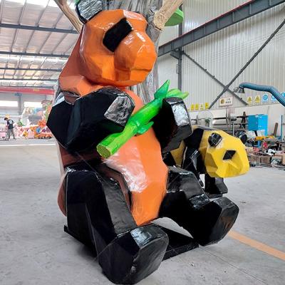 China Fully Customizable Animatronic Panda Model Orange Color Weather Resistant for sale