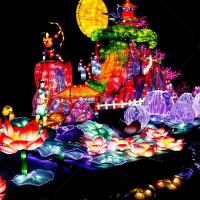 China Customized Vibrant Colors Exquisite Colored Lanterns Art For Festive Decoration for sale