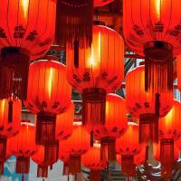 China Customized Vibrant Colors Exquisite Colored Lanterns Art For Festive Decoration for sale