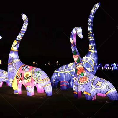 China China Silk Lantern Arts Customized Size New Year Decoration Flower Design for sale