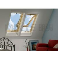 China Vertical Opening Aluminum Alloy Acrylic Solar LED Skylight Cover CE Certified 4500 Pa Wind Resistance for sale