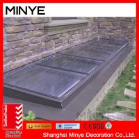 China Thermal Break Aluminum Roof Skylight with Chain Winder 3.0mm Profile Thickness for sale