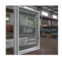 China Aluminum Louver Window with Customizable Burglar Mesh and Horizontal Opening Pattern for sale