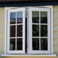 China Horizontal Opening Pattern House Windows for Windproof Function in Durable Material for sale
