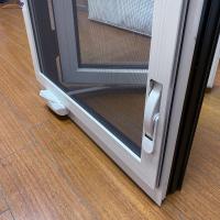 China Black White Modern Casement Window 1.4mm Profile Aluminum Frame Double Glazing for sale