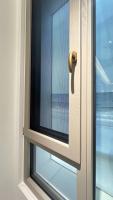 China Easy Switch Aluminum Alloy Frame Casement Window for Your Customized Requirements for sale