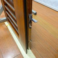 China Customized Horizontal Opening Aluminum Casement Shutter Window with Wood Grain Finish for sale