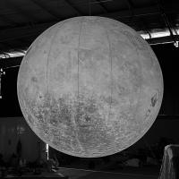 China Decoration Advertising Inflatable Moon Model Large Inflatable Moon Balloon with Led Light for sale