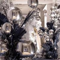 China PVC Sphere Inflatable Mirror Ball Floating Silver Holiday Nightclub for sale