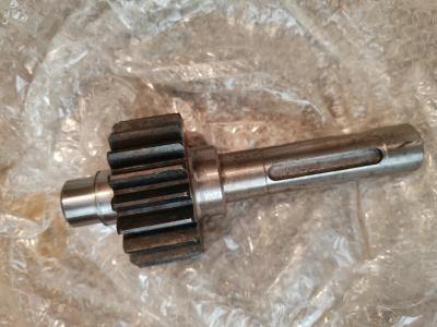 China PNQ48568 SHAFT GEAR for sale