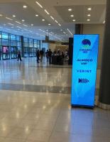 China HD P1.86 Foldable LED Poster Screen Advertising Video Player Light Up Poster for sale