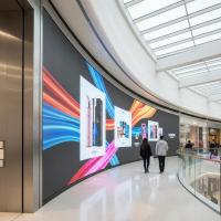 China Curved LED Wall P2 . 5 Immersive Background Digital Display 3840Hz for sale