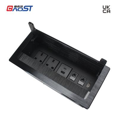 China UKCA Standard Flip Up Embedded Plug Outlet Socket For Desktop for sale