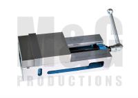 China Precision CNC Milling Vise 100mm Jaw Width Fine Ground Nodular Cast Iron for sale