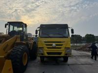 China Used dump truck Howo 375hp 6x4wheel dump truck for sale