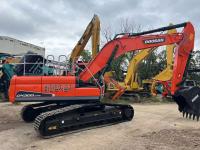 China Original Used Doosan Excavator DX300LC Low Hours for sale