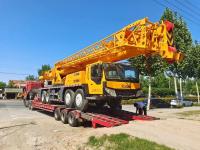 China Heavy-Duty | 8 OUTRIGGERS+STABILITY Control Used XCMG QY70KA 70T Truck Crane for sale