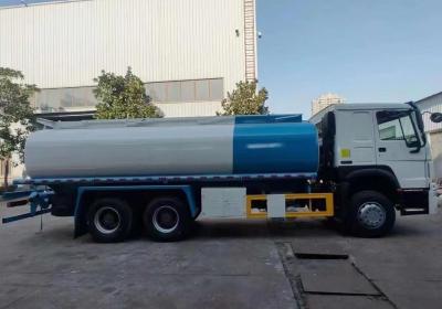 China 10 Wheel 6x4 Sinotruk Howo Fuel Tanker Truck 25000 Litre for Oil Diesel Transport for sale