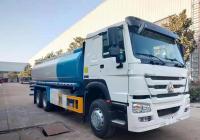 China 10 Wheel 6x4 Sinotruk Howo Fuel Tanker Truck 25000 Litre for Oil Diesel Transport for sale