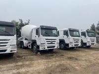China Used 12 M3 Howo Truck Mixer with Core Pump & Engine Components Sinotruck  for Concrete & Cement Factory Use for sale