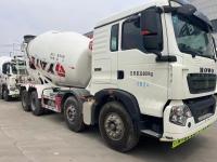 China 15 m³ Used Concrete Mixer Truck Sinotruck HOWO Chassis 8x4 Type 12r 22.5 Tires Truck Concrete Mixer Truck for Sale for sale