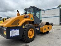 China Used XCMG XS223J Vibratory Roller 22 Ton 2.13m Drum Width for sale