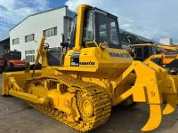 China Low Hour Komatsu D68ESS Crawler Used Bulldozer 18 Ton Operating Weight Straight Tilt Blade Diesel Earthmoving Equipment for sale