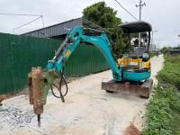 China Kubota U-17 Ultra-Compact 1.7 Ton Mini Excavator Complete with Hydraulic Breaker Attachment Zero Tail Swing Narrow for sale