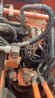 China Well-Maintained Hitachi ZX70 Mid-Size Crawler Excavator 7 Ton Tier with Original Paint Low Operating Hours for sale